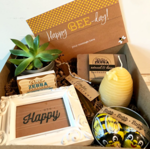 40 Gifts For Bee Lovers That Are A Real Buzz in 2023 - giftlab